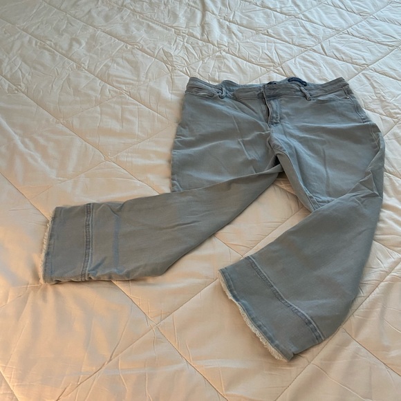 J. Jill | Jeans | Jjill Size 6 Cropped Stone Washed Jeans | Poshmark